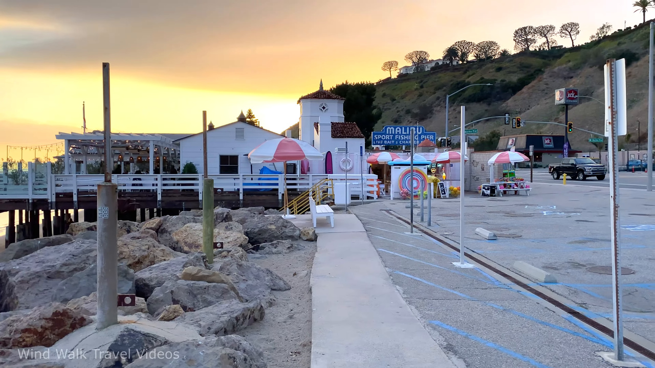 Malibu Beach Pier – Malibu, California – USA - SightseeTV